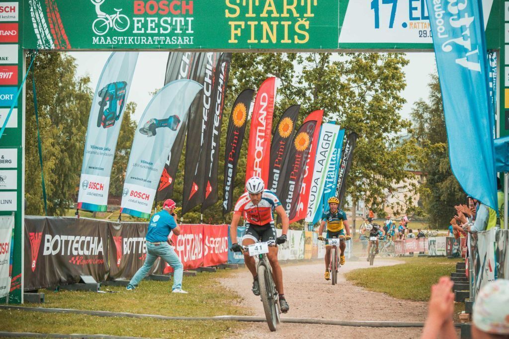 Uudised - 17. Elva rattamaratonil võidutsesid Valvas ja Steinburg